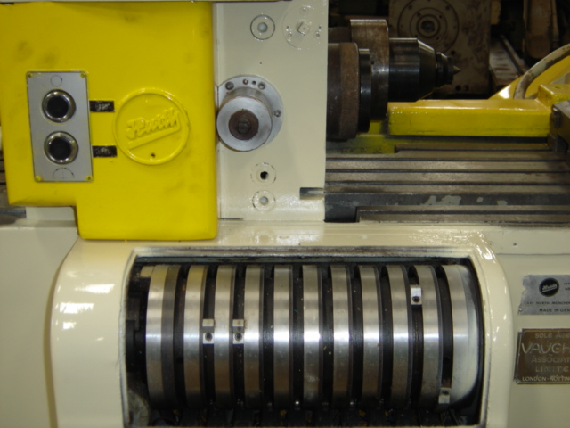 Spline Milling / Spline Hobbing / Spline keyway-hurth kf 32