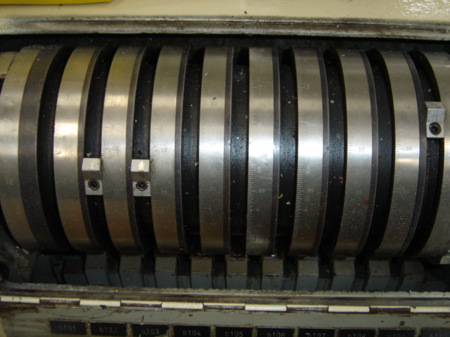 Spline Milling / Spline Hobbing / Spline keyway-hurth kf 32